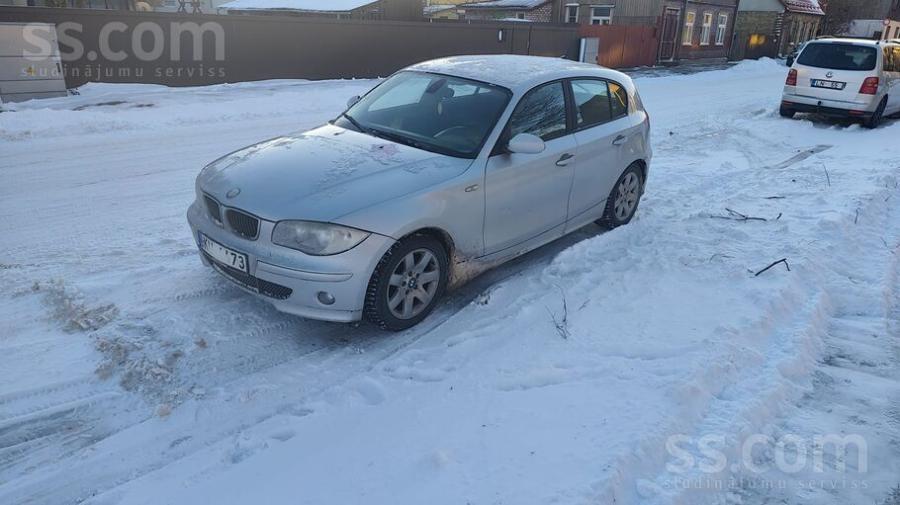 Grey BMW 118 2005 in Jekabpils, with an engine capacity of 2.00 L and mileage of 352 thousand km for 2550 €, photo 1 on AUTOMOTO.COM.LV