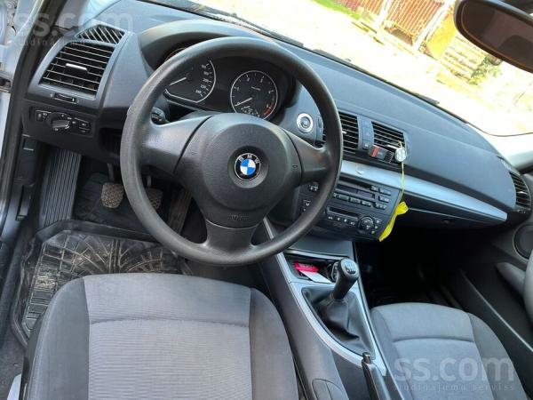 Pelēks BMW 118 2007 Rēzekne, ar dzinēja tilpumu 2.00 L un nobraukumu 235 tūkst. km par 2300 €, foto 4 vietnē AUTOMOTO.COM.LV