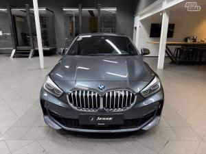 Pelēks BMW 118 2020 Kauņa, ar dzinēja tilpumu 1.50 L un nobraukumu 66 tūkst. km par 25480 €, foto 2 vietnē AUTOMOTO.COM.LV
