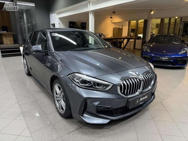 Grey BMW 118 2020 in Kaunas, with an engine capacity of 1.50 L and mileage of 66 thousand km for 25480 €, photo 3 on AUTOMOTO.COM.LV