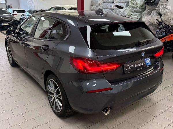 Grey BMW 118 2021 in Kaunas, with an engine capacity of 1.50 L and mileage of 32 thousand km for 26417 €, photo 9 on AUTOMOTO.COM.LV