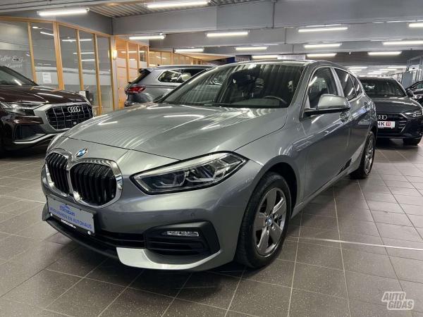 Grey BMW 118 2023 in Kaunas, with an engine capacity of 2.00 L and mileage of 32 thousand km for 28715 €, photo 5 on AUTOMOTO.COM.LV