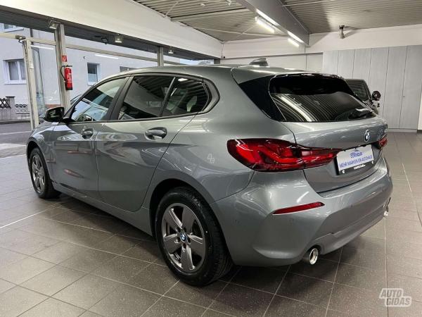Grey BMW 118 2023 in Kaunas, with an engine capacity of 2.00 L and mileage of 32 thousand km for 28715 €, photo 10 on AUTOMOTO.COM.LV