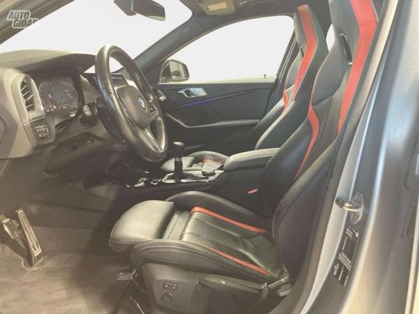 Pelēks BMW 118 2023 Kauņa, ar dzinēja tilpumu 1.50 L un nobraukumu 42 tūkst. km par 31009 €, foto 10 vietnē AUTOMOTO.COM.LV