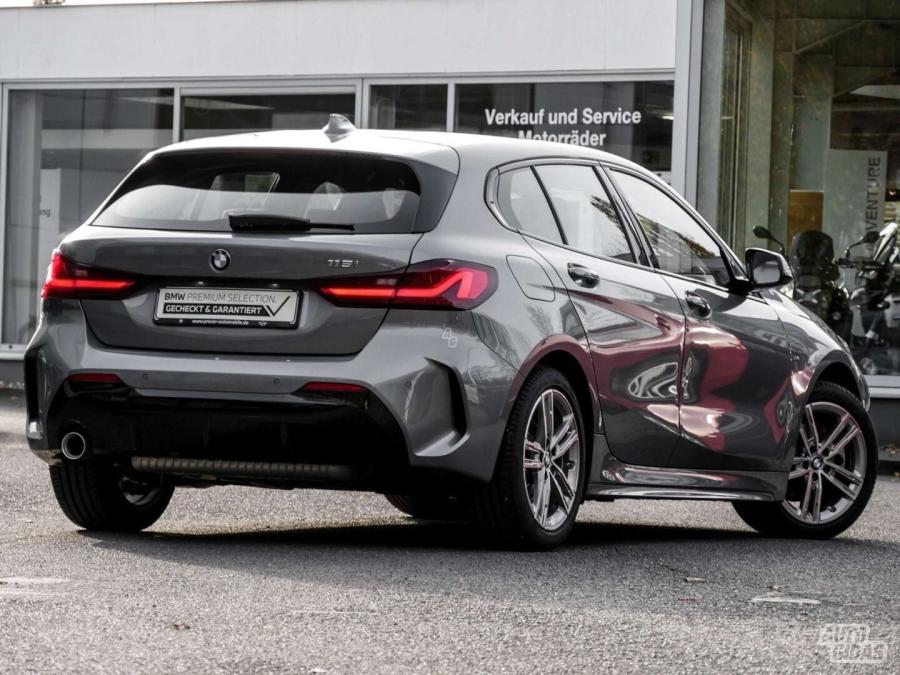 Grey BMW 118 2024 in Kaunas, with an engine capacity of 1.50 L and mileage of 22 thousand km for 29951 €, photo 2 on AUTOMOTO.COM.LV