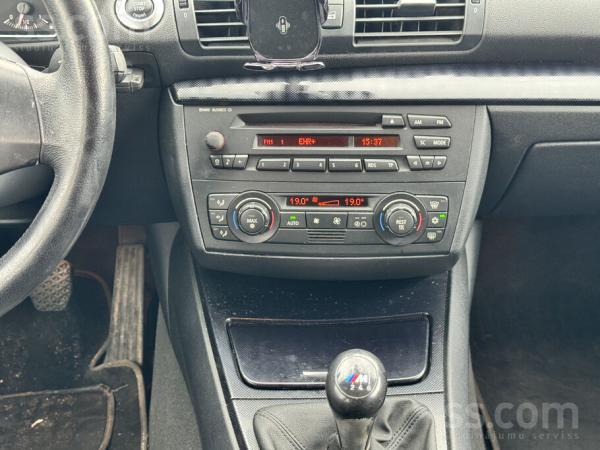 BMW 118 2004 Jūrmala, ar dzinēja tilpumu 2.00 L un nobraukumu 297 tūkst. km par 2150 €, foto 10 vietnē AUTOMOTO.COM.LV