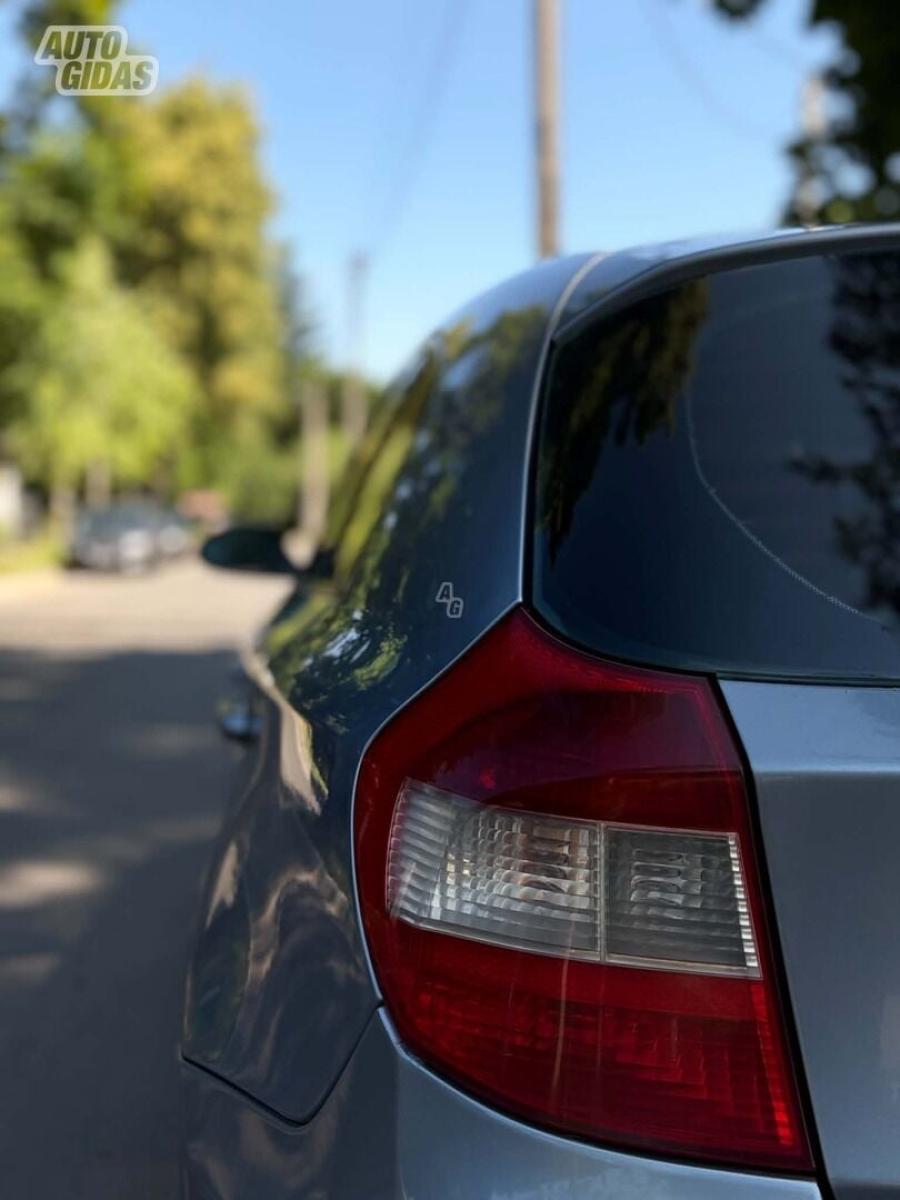 BMW 118 2004 Viļņa, ar dzinēja tilpumu 2.00 L un nobraukumu 358 tūkst. km par 1950 €, foto 17 vietnē AUTOMOTO.COM.LV