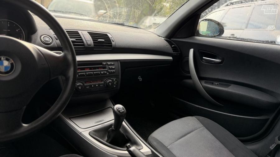 BMW 118 2004 Viļņa, ar dzinēja tilpumu 2.00 L un nobraukumu 358 tūkst. km par 1650 €, foto 8 vietnē AUTOMOTO.COM.LV