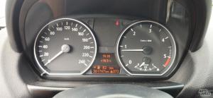 BMW 118 2004 in Utena, with an engine capacity of 2.00 L and mileage of 362 thousand km for 1700 €, photo 16 on AUTOMOTO.COM.LV