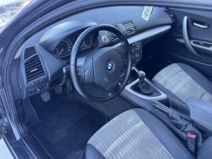 BMW 118 2005 in Siauliai, with an engine capacity of 2.00 L and mileage of 304 thousand km for 2950 €, photo 11 on AUTOMOTO.COM.LV
