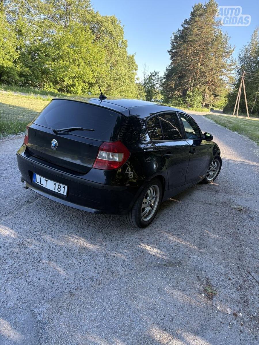 BMW 118 2005 in Panevezys, with an engine capacity of 2.00 L and mileage of 500 thousand km for 2500 €, photo 4 on AUTOMOTO.COM.LV