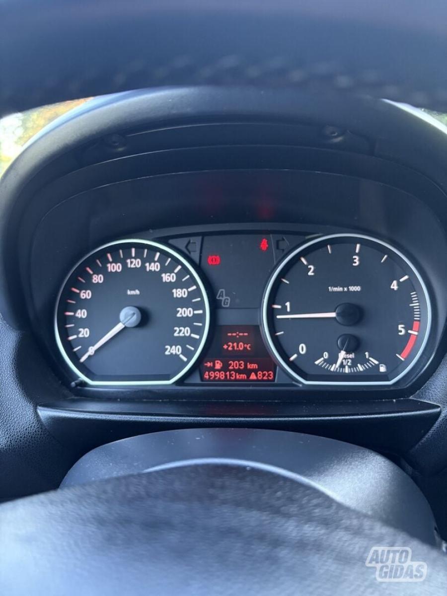 BMW 118 2005 in Panevezys, with an engine capacity of 2.00 L and mileage of 500 thousand km for 2500 €, photo 9 on AUTOMOTO.COM.LV