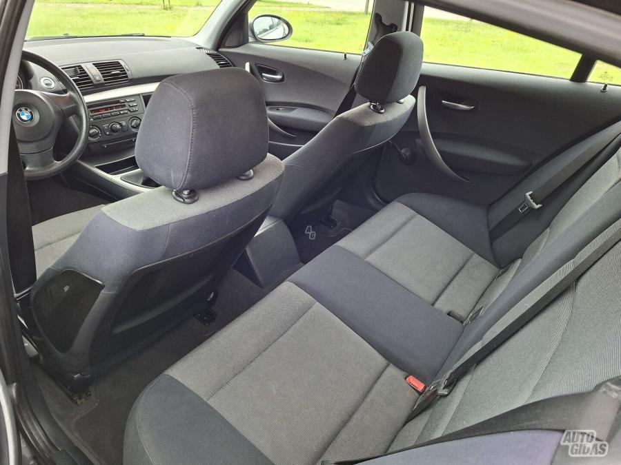 BMW 118 2005 Panevēža, ar dzinēja tilpumu 2.00 L un nobraukumu 402 tūkst. km par 1850 €, foto 9 vietnē AUTOMOTO.COM.LV