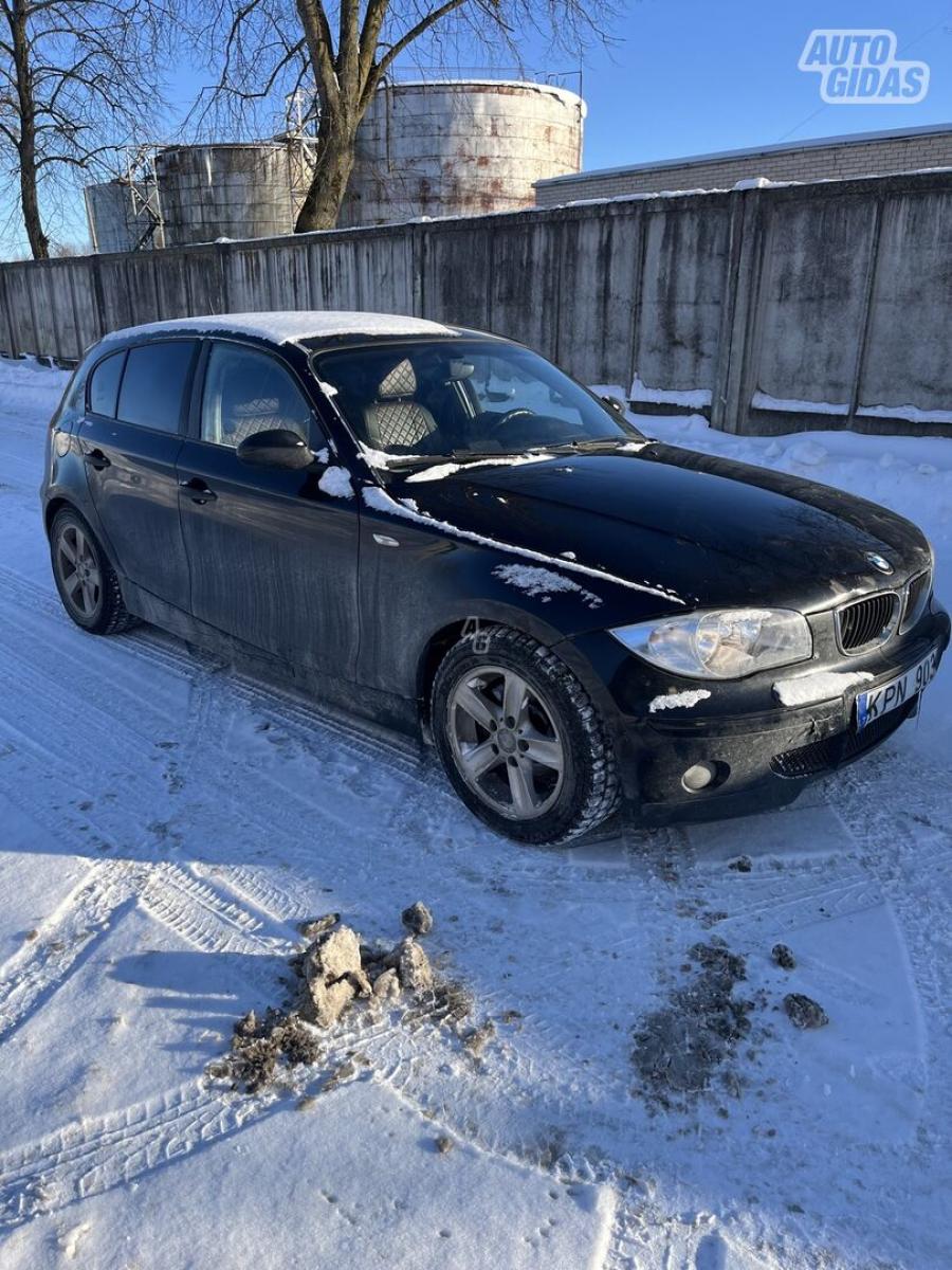 BMW 118 2006 Panevēža, ar dzinēja tilpumu 2.00 L un nobraukumu 300 tūkst. km par 1150 €, foto 2 vietnē AUTOMOTO.COM.LV