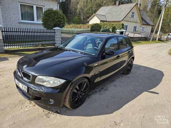 BMW 118 2006 in Prienai, with an engine capacity of 2.00 L and mileage of 338 thousand km for 1250 €, photo 2 on AUTOMOTO.COM.LV