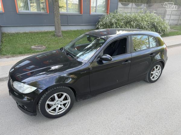 BMW 118 2006 in Vilnius, with an engine capacity of 2.00 L and mileage of 277 thousand km for 2800 €, photo 9 on AUTOMOTO.COM.LV