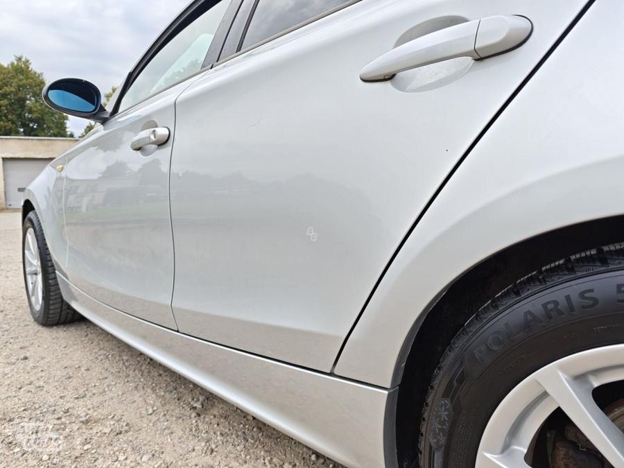 BMW 118 2006 in Marijampole, with an engine capacity of 1.80 L and mileage of 318 thousand km for 1350 €, photo 4 on AUTOMOTO.COM.LV