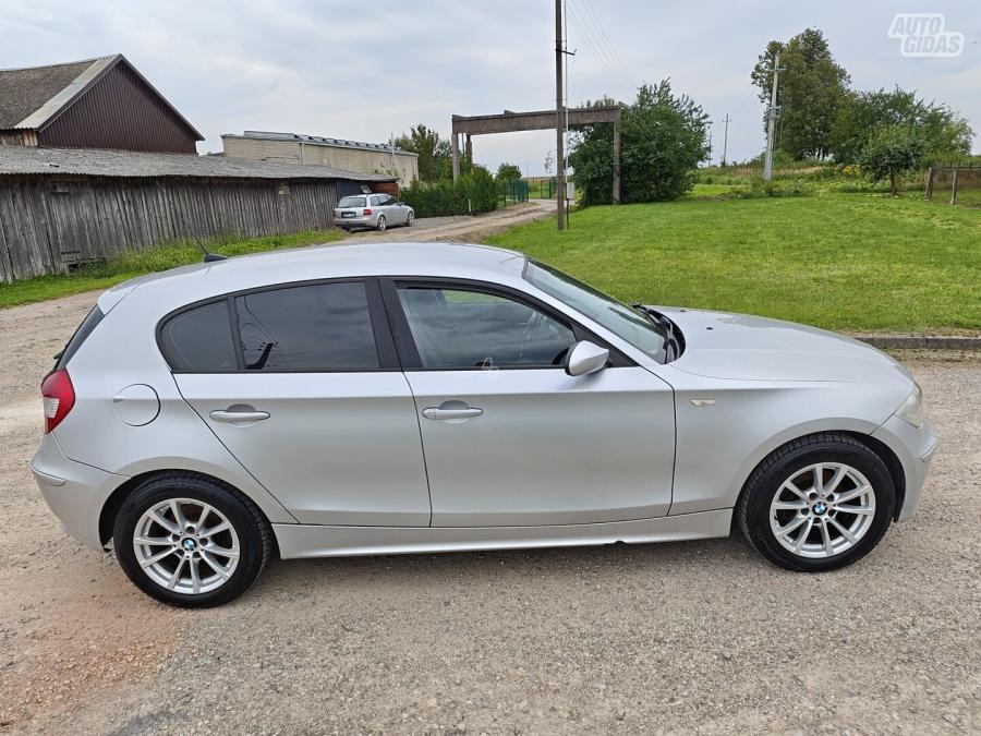 BMW 118 2006 Marijampole, ar dzinēja tilpumu 2.00 L un nobraukumu 318 tūkst. km par 1650 €, foto 9 vietnē AUTOMOTO.COM.LV