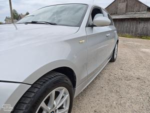 BMW 118 2006 Marijampole, ar dzinēja tilpumu 2.00 L un nobraukumu 318 tūkst. km par 1650 €, foto 12 vietnē AUTOMOTO.COM.LV