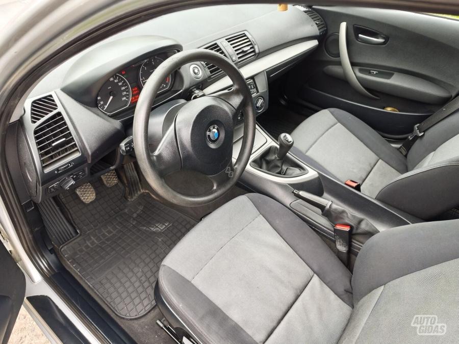 BMW 118 2006 Marijampole, ar dzinēja tilpumu 2.00 L un nobraukumu 318 tūkst. km par 1650 €, foto 14 vietnē AUTOMOTO.COM.LV