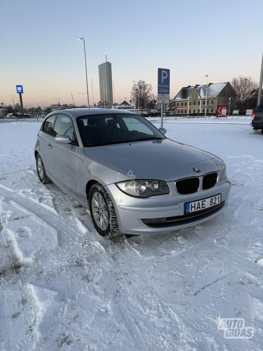 BMW 118 2007 in Klaipeda, with an engine capacity of 2.00 L and mileage of 294 thousand km for 1600 €, photo 8 on AUTOMOTO.COM.LV