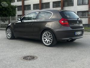 BMW 118 2007 in Jonava, with an engine capacity of 1.80 L and mileage of 320 thousand km for 2150 €, photo 5 on AUTOMOTO.COM.LV