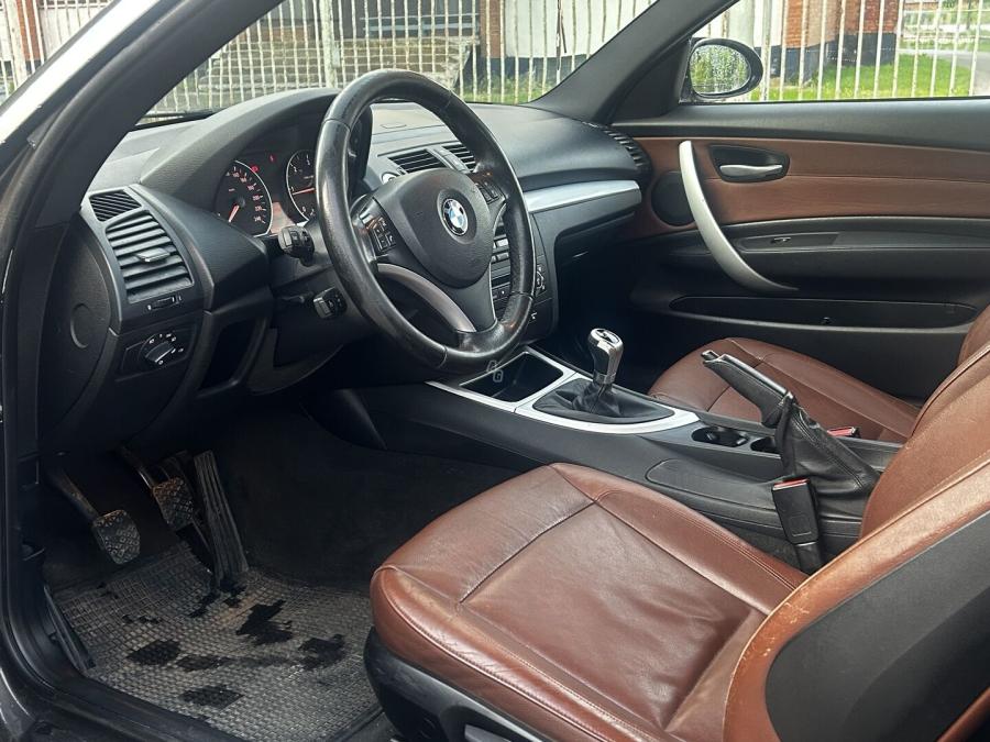 BMW 118 2007 in Jonava, with an engine capacity of 1.80 L and mileage of 320 thousand km for 2150 €, photo 9 on AUTOMOTO.COM.LV