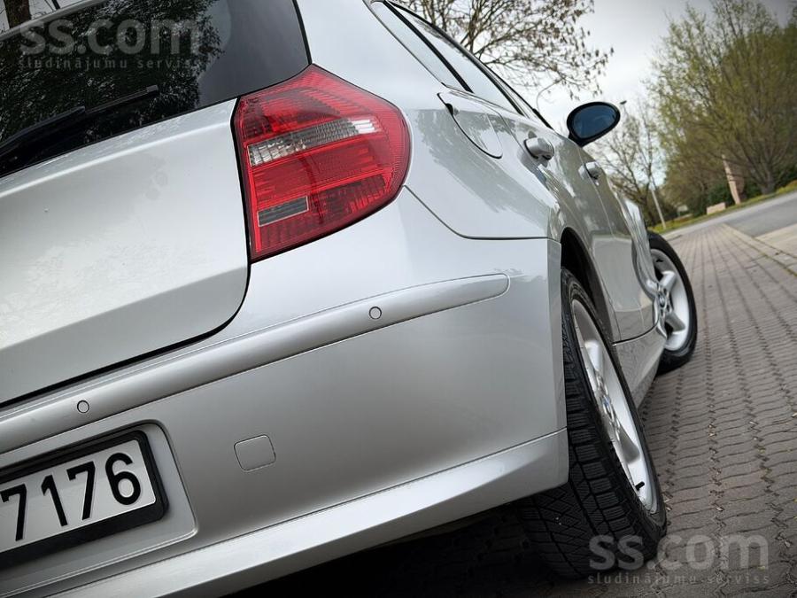 BMW 118 2007 Jelgava, ar dzinēja tilpumu 2.00 L un nobraukumu 246 tūkst. km par 3899 €, foto 11 vietnē AUTOMOTO.COM.LV