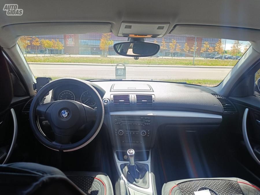 BMW 118 2007 in Klaipeda, with an engine capacity of 2.00 L and mileage of 121 thousand km for 5000 €, photo 4 on AUTOMOTO.COM.LV