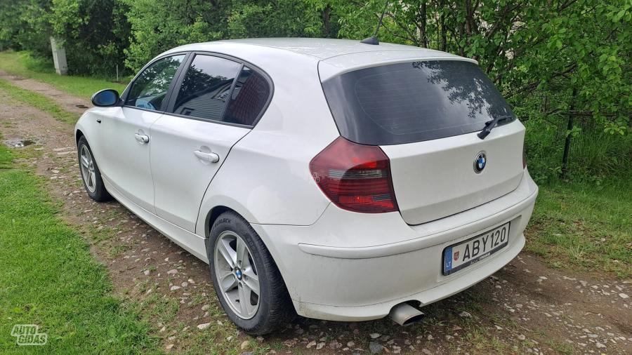 BMW 118 2007 in Kaunas, with an engine capacity of 2.00 L and mileage of 306 thousand km for 2700 €, photo 5 on AUTOMOTO.COM.LV
