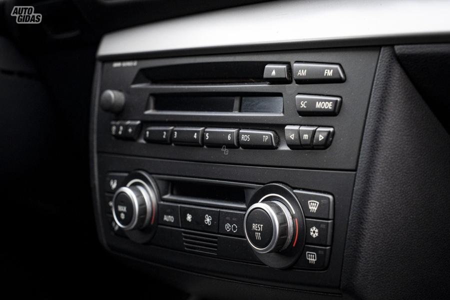BMW 118 2007 Viļņa, ar dzinēja tilpumu 2.00 L un nobraukumu 268 tūkst. km par 3000 €, foto 13 vietnē AUTOMOTO.COM.LV