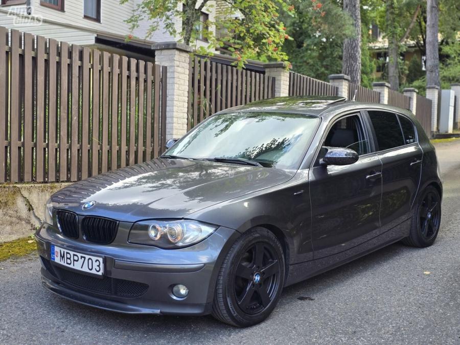BMW 118 2007 in Vilnius, with an engine capacity of 2.00 L and mileage of 280 thousand km for 3900 €, photo 11 on AUTOMOTO.COM.LV