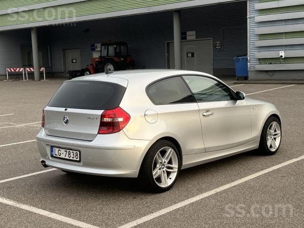 BMW 118 2008 Rīga, ar dzinēja tilpumu 2.00 L un nobraukumu 265 tūkst. km par 2900 €, foto 4 vietnē AUTOMOTO.COM.LV