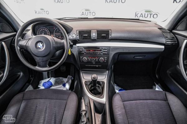BMW 118 2008 in Kaunas, with an engine capacity of 2.00 L and mileage of 272 thousand km for 3990 €, photo 8 on AUTOMOTO.COM.LV