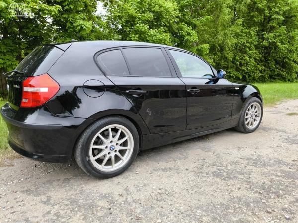 BMW 118 2008 Kretinga, ar dzinēja tilpumu 2.00 L un nobraukumu 300 tūkst. km par 2650 €, foto 7 vietnē AUTOMOTO.COM.LV