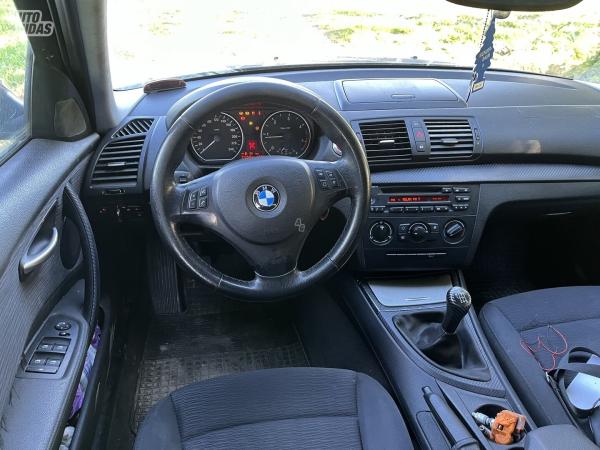 BMW 118 2008 in Ariogala, with an engine capacity of 2.00 L and mileage of 272 thousand km for 1350 €, photo 6 on AUTOMOTO.COM.LV