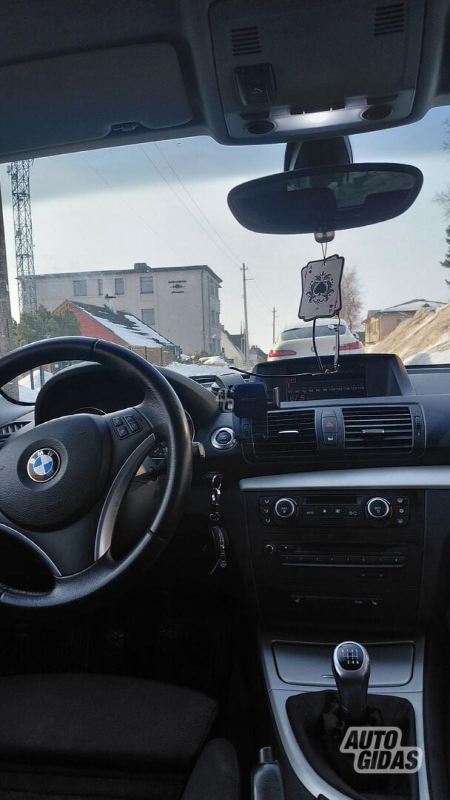 BMW 118 2009 Kauņa, ar dzinēja tilpumu 2.00 L un nobraukumu 240 tūkst. km par 1650 €, foto 10 vietnē AUTOMOTO.COM.LV