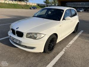 BMW 118 2009 in Vilnius, with an engine capacity of 2.00 L and mileage of 318 thousand km for 3000 €, photo 4 on AUTOMOTO.COM.LV