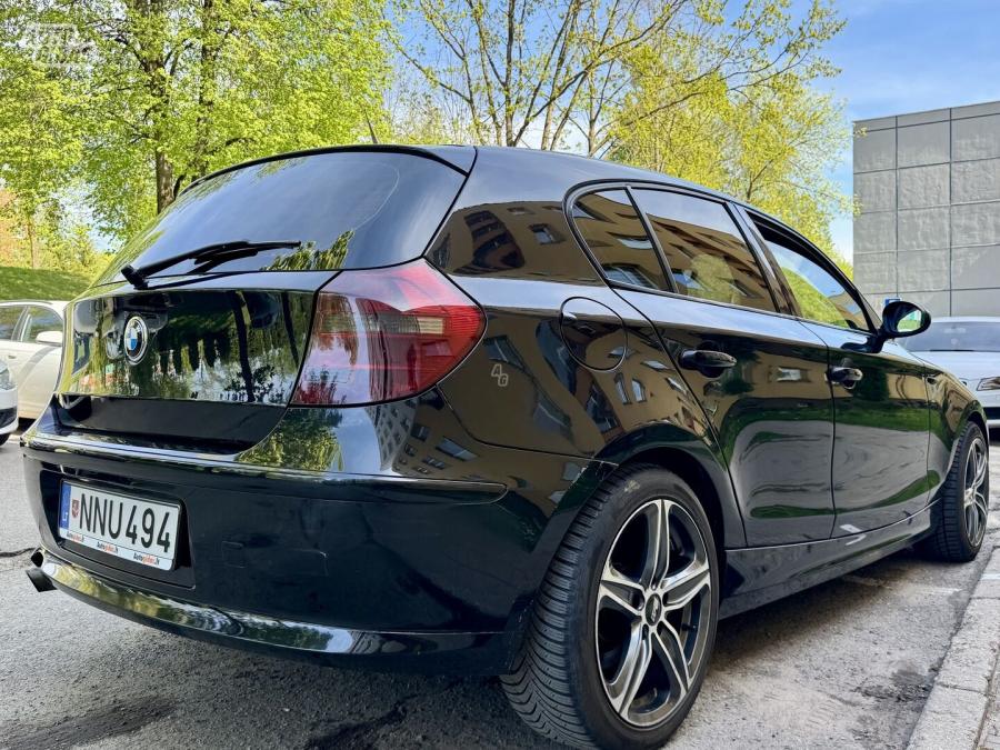 BMW 118 2009 Viļņa, ar dzinēja tilpumu 2.00 L un nobraukumu 298 tūkst. km par 3399 €, foto 32 vietnē AUTOMOTO.COM.LV