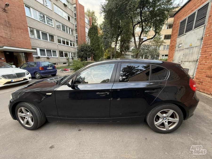 BMW 118 2009 Kauņa, ar dzinēja tilpumu 2.00 L un nobraukumu 292 tūkst. km par 3500 €, foto 3 vietnē AUTOMOTO.COM.LV
