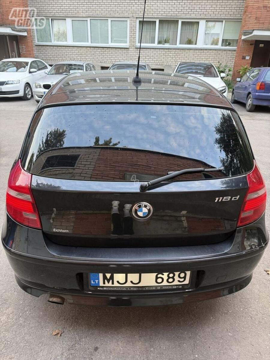 BMW 118 2009 Kauņa, ar dzinēja tilpumu 2.00 L un nobraukumu 292 tūkst. km par 3500 €, foto 4 vietnē AUTOMOTO.COM.LV