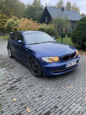 BMW 118 2009 in Kaunas, with an engine capacity of 2.00 L and mileage of 287 thousand km for 1350 €, photo 4 on AUTOMOTO.COM.LV