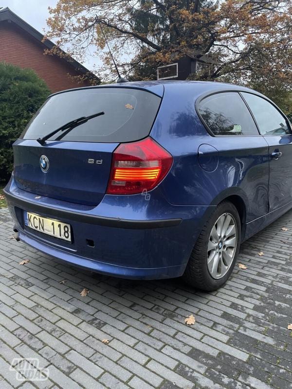 BMW 118 2009 in Kaunas, with an engine capacity of 2.00 L and mileage of 287 thousand km for 1350 €, photo 7 on AUTOMOTO.COM.LV