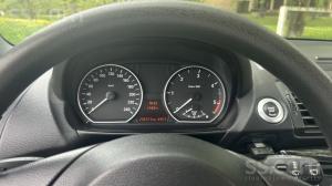 BMW 118 2010 Rīga, ar dzinēja tilpumu 2.00 L un nobraukumu 294 tūkst. km par 4000 €, foto 9 vietnē AUTOMOTO.COM.LV