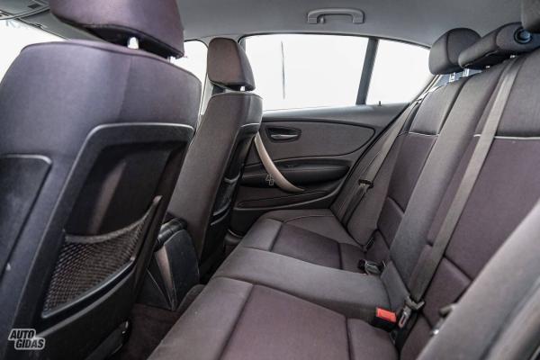 BMW 118 2010 Kauņa, ar dzinēja tilpumu 2.00 L un nobraukumu 290 tūkst. km par 3990 €, foto 9 vietnē AUTOMOTO.COM.LV