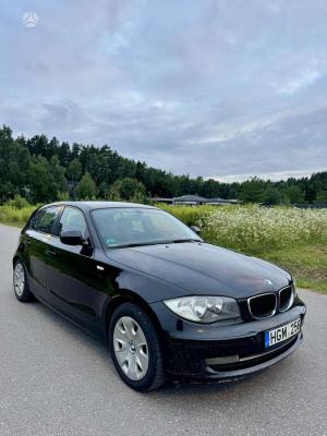 BMW 118 2010 in Vilnius, with an engine capacity of 2.00 L and mileage of 298 thousand km for 2500 €, photo 5 on AUTOMOTO.COM.LV