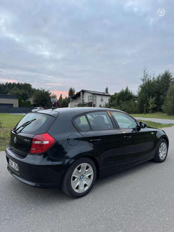 BMW 118 2010 Viļņa, ar dzinēja tilpumu 2.00 L un nobraukumu 298 tūkst. km par 2500 €, foto 6 vietnē AUTOMOTO.COM.LV