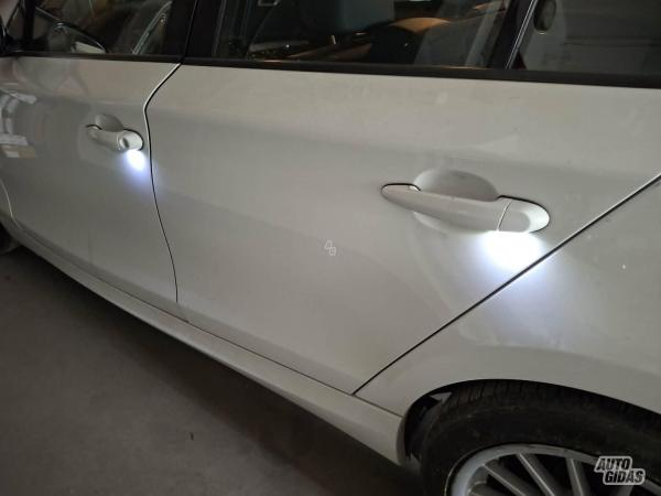 БМВ 118 2010 в Клайпеда на AUTOMOTO.COM.LV БМВ 118 2010 в Клайпеда, объемом двигателя 2.00 л и пробегом 225 тыс. км за 4400 €, фото 9 на AUTOMOTO.COM.LV
