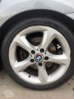 BMW 118 2011 Kauņa, ar dzinēja tilpumu 2.00 L un nobraukumu 216 tūkst. km par 3500 €, foto 14 vietnē AUTOMOTO.COM.LV