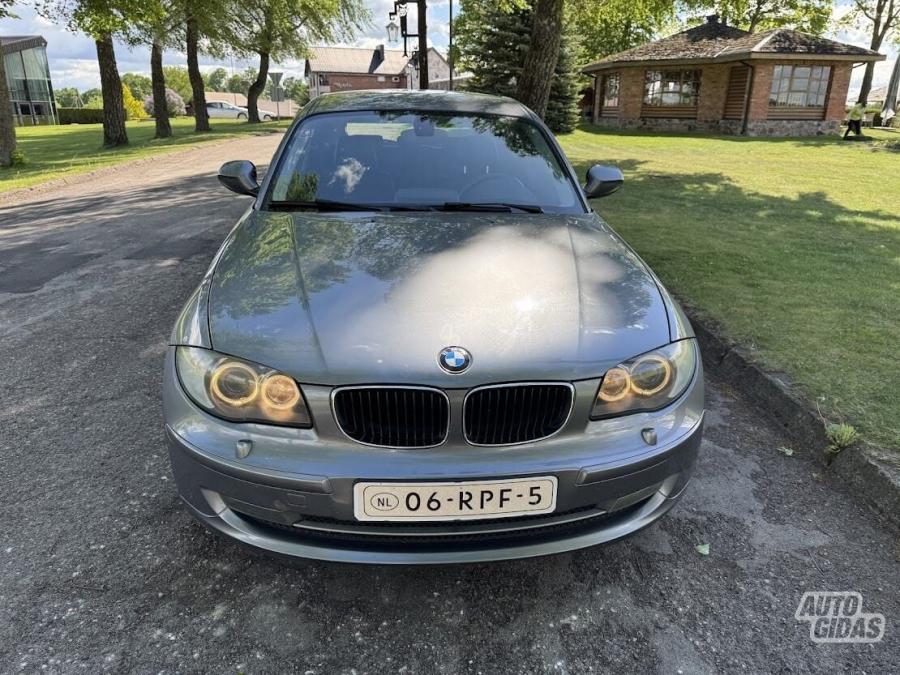 BMW 118 2011 in Radviliskis, with an engine capacity of 2.00 L and mileage of 360 thousand km for 4000 €, photo 1 on AUTOMOTO.COM.LV